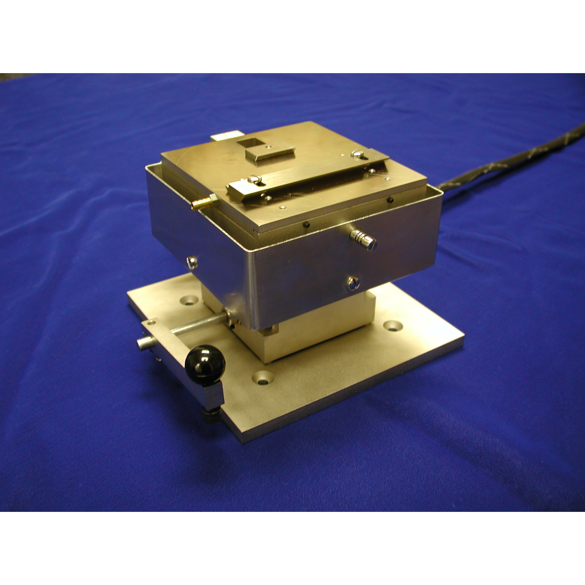 WH5050 Series Heated Wirebonding Workholders